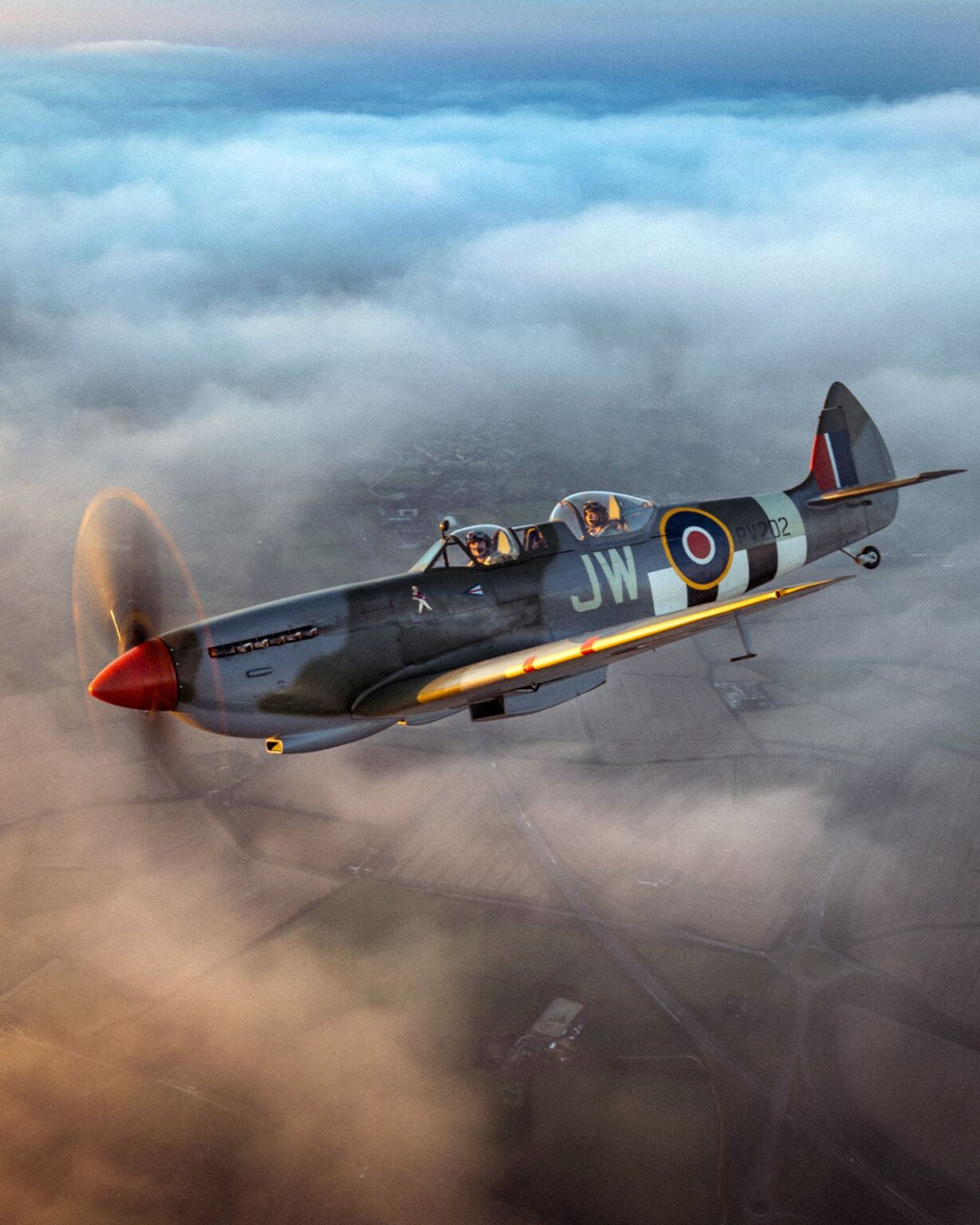 Fly In A Spitfire - Formation And Tailchase Flight Experiences